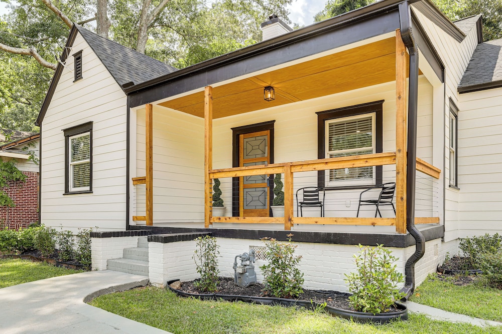 4 Mi To Aquarium & Arenas: Modern Atlanta Home - Atlanta, GA