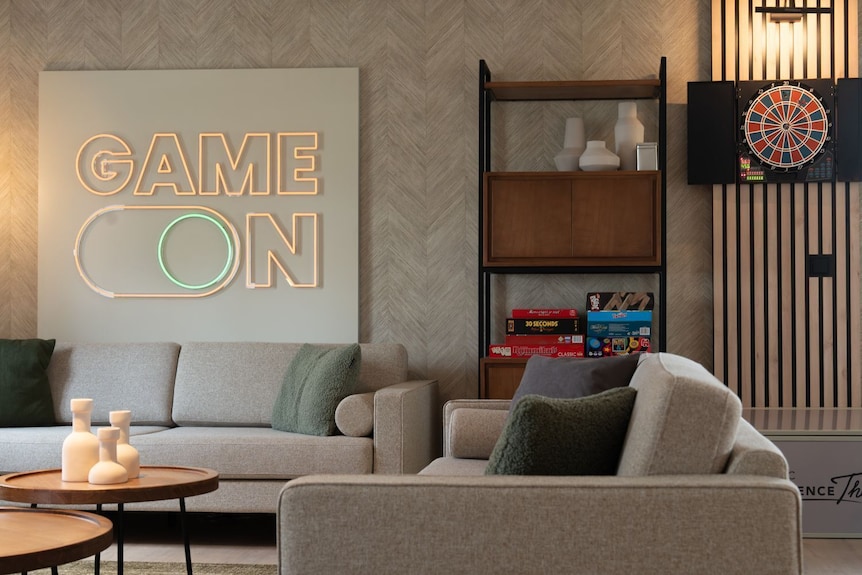 Premium Game 8p - Four Bedroom Villa, Sleeps 8 - Roermond