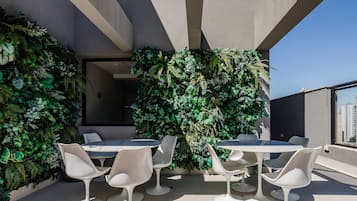 Apartamento Básico | Refeições ao ar livre