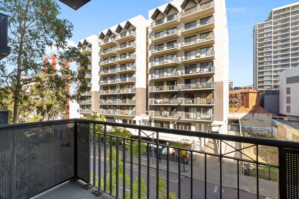 Luxury East Perth - Sleeps 2 - Superior Wifi - Victoria Park