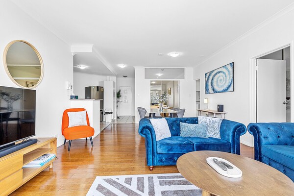 Modern 2br Pool Gym Parking - Swan River