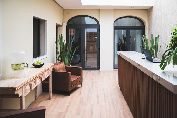 Crisol - Frente A La Parroquia De San Miguel Arcángel - San Miguel de Allende