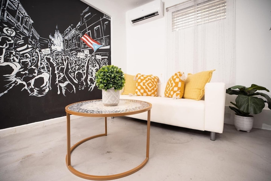 Casa Saffra @ La Placita: Ada Compliant-grd Floor - Loíza