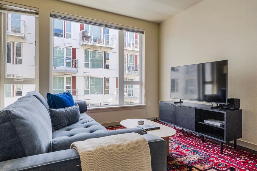 Blueground | Pike/pine, Balcony, Nr Seattle Art Museum - シアトル