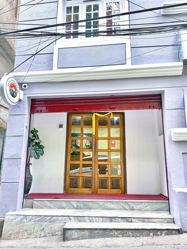 Hotel Pine Crest Inn - Darjeeling