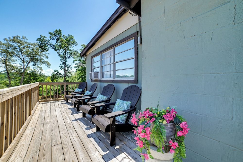 Private Dock & Slip: Kentucky Lake Cottage! - Kentucky Lake