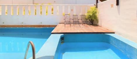Apartamento, 1 quarto, acessível, sacada | Piscina | Piscina externa