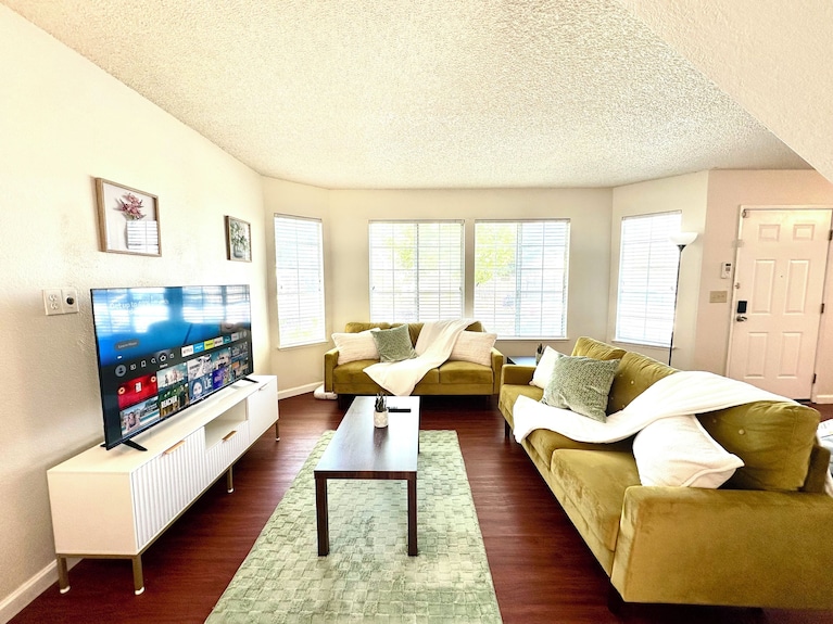 4-bedroom House In Fantastic Fremont - Hayward, CA