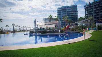 Apartamento | Piscina | Piscina externa