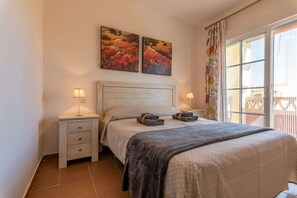 Apartamento | 3 quartos, ferros/tábuas de passar roupa