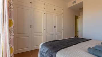 Apartamento | 3 quartos, ferro/tábua de engomar