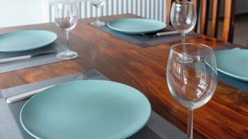 Apartamento | Opções para refeição no quarto