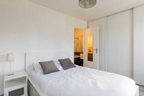 Apartamento | 2 quartos, roupa de cama