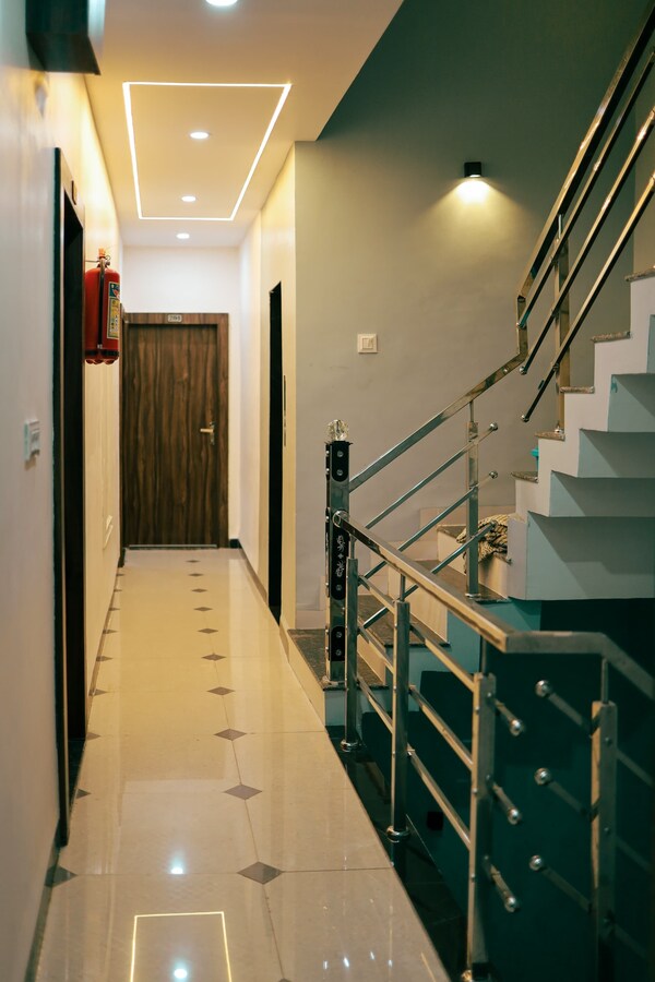 Hotel Shivganga - Ujjain