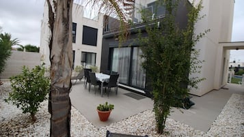 Casa | Refeições ao ar livre