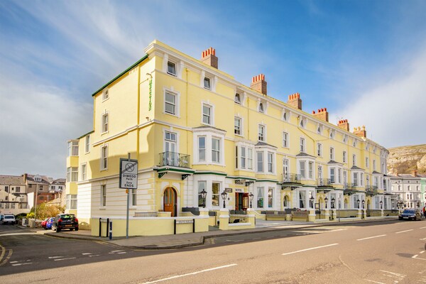 Merrion Hotel - Llandudno