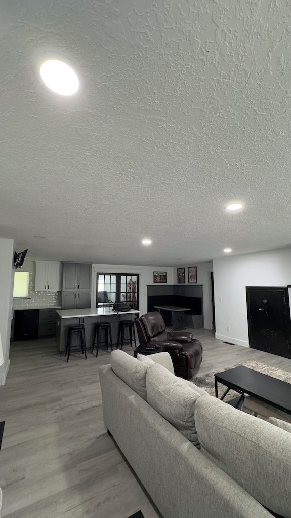 Peaceful Ranch Stay Horse Stalls, Sunset Views & Country Comfort - Redmond, OR