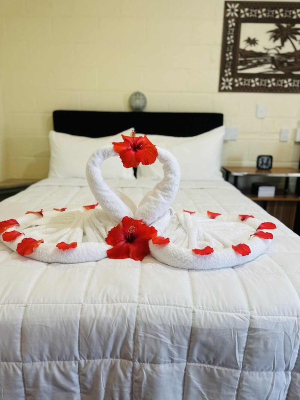 Sunrise Resort - Tonga