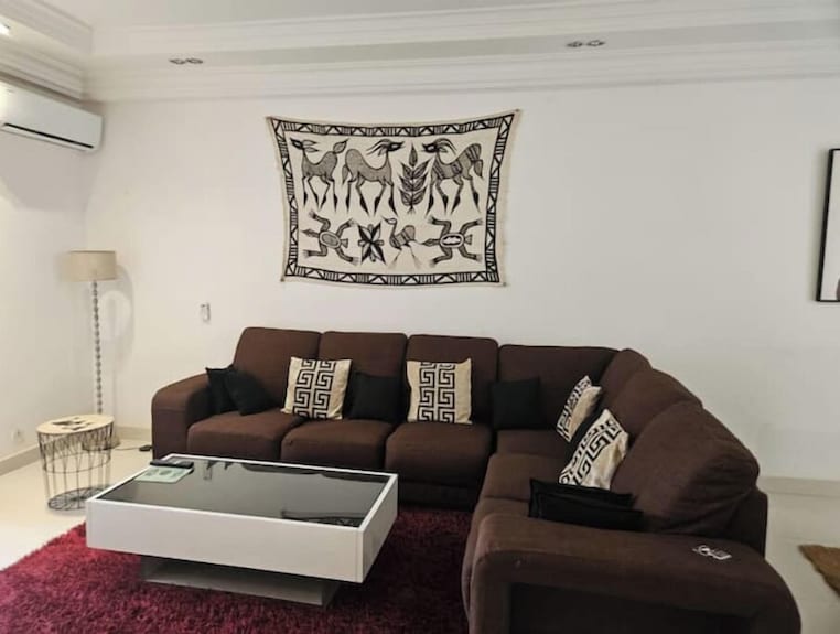 Furnished F2 Apartment In The Heart Of Dakar At Les Almadies - Dakar
