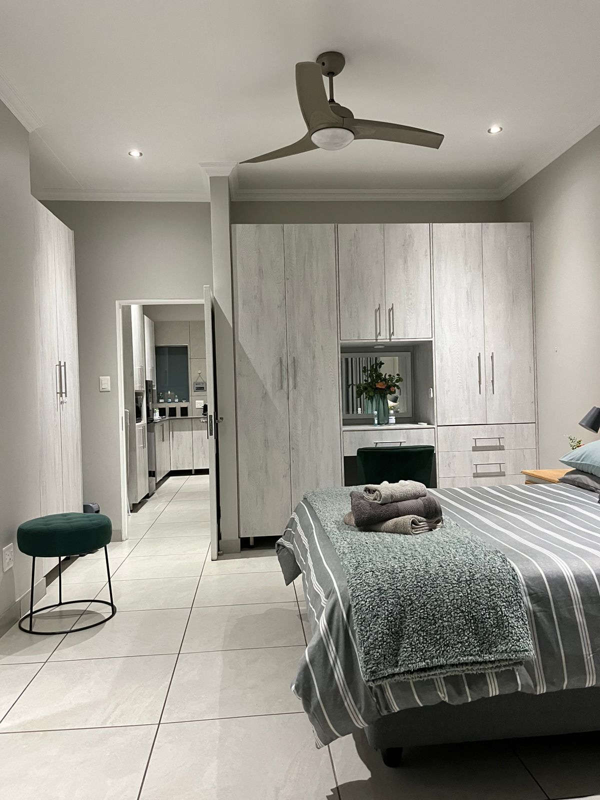 Quarto casal superluxo, varanda, vista para o jardim | Edredons de pluma, cofres nos quartos, individualmente decorados