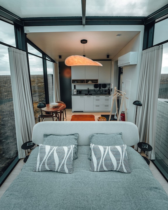 Glass-roof Lodge With Private Spa & Sauna Near Seljalandsfoss, Pure Tranquility - Iceland