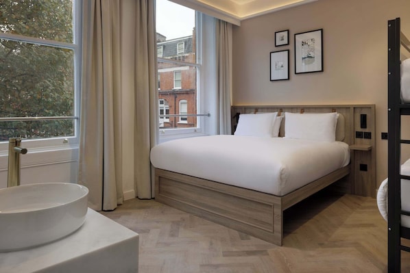 The Accessible Nest for 4 | Wi-Fi de cortesia, roupa de cama