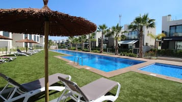 Casa | Piscina | Piscina externa