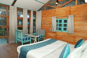 Super Deluxe Room | Quartos à prova de som, Wi-Fi de cortesia, roupa de cama
