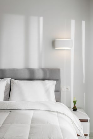 Apartamento, varanda, Vista para a cidade | Cortinas/cortinados opacos, ferro/tábua de engomar, Wi-fi grátis