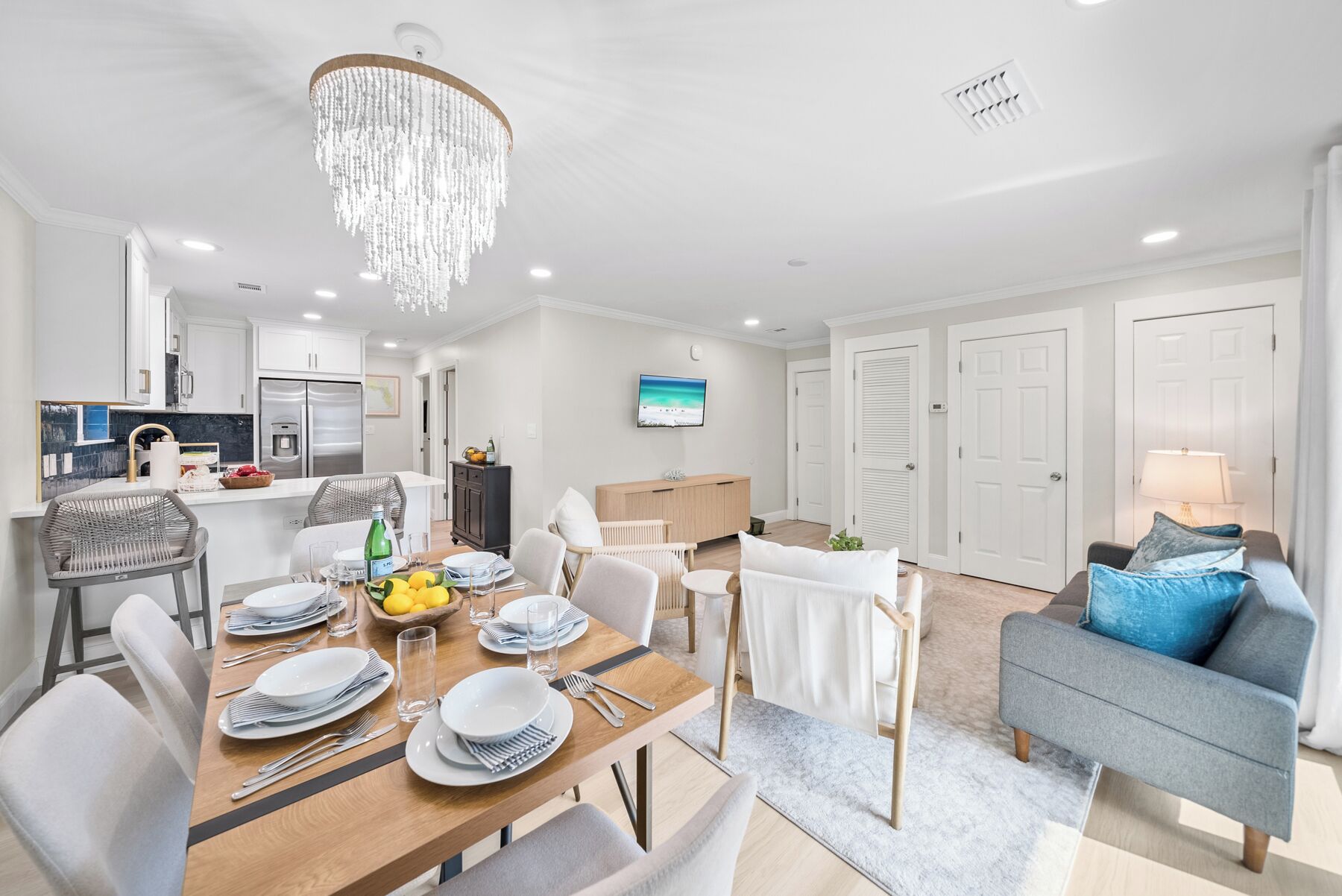 Apartamento em Condomínio Fechado, várias camas, varanda, vista para o jardim (Beachside Villas 811) | Restaurantes