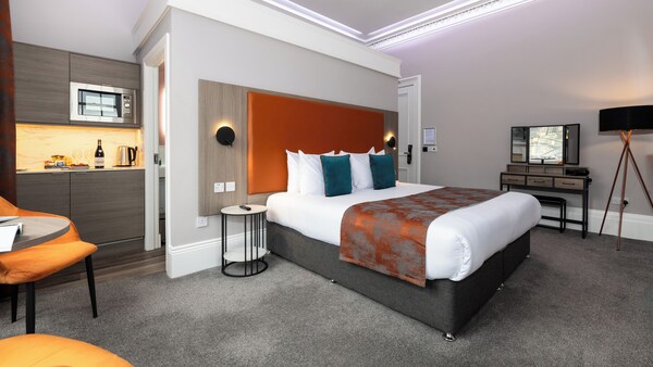 Linen Bank - Linlithgow