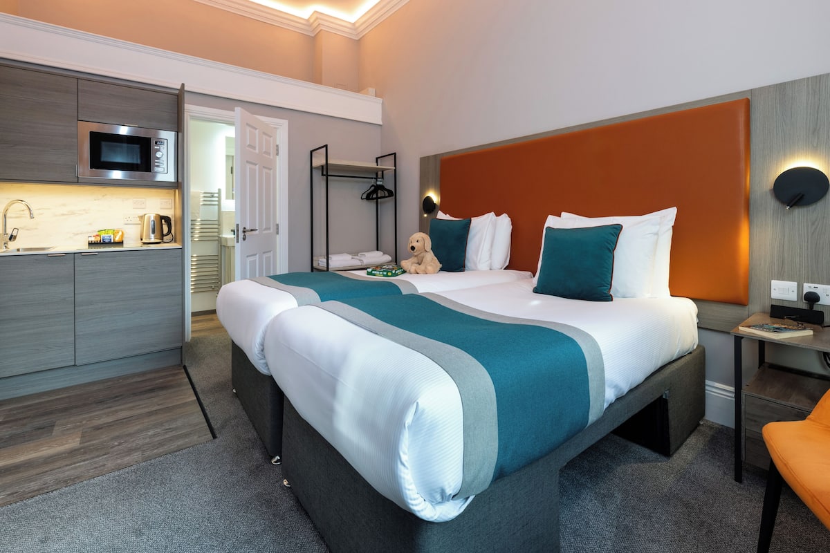 Quarto Twin (House Studio Twin) | Roupa hipoalergénica, ferro/tábua de engomar, roupa de cama fornecida