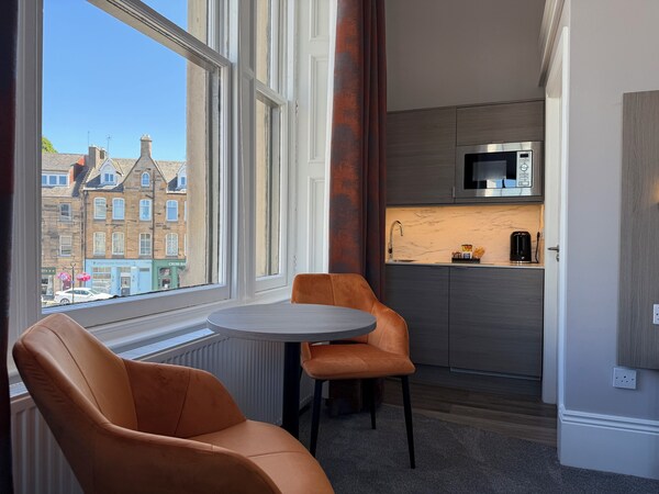 Linen Bank - Linlithgow