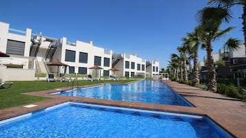 Apartamento | Piscina | Piscina externa