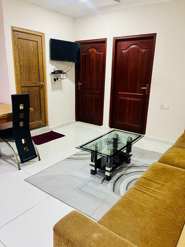 New York Guest House And Restaurant Colombo 06 - Colombo