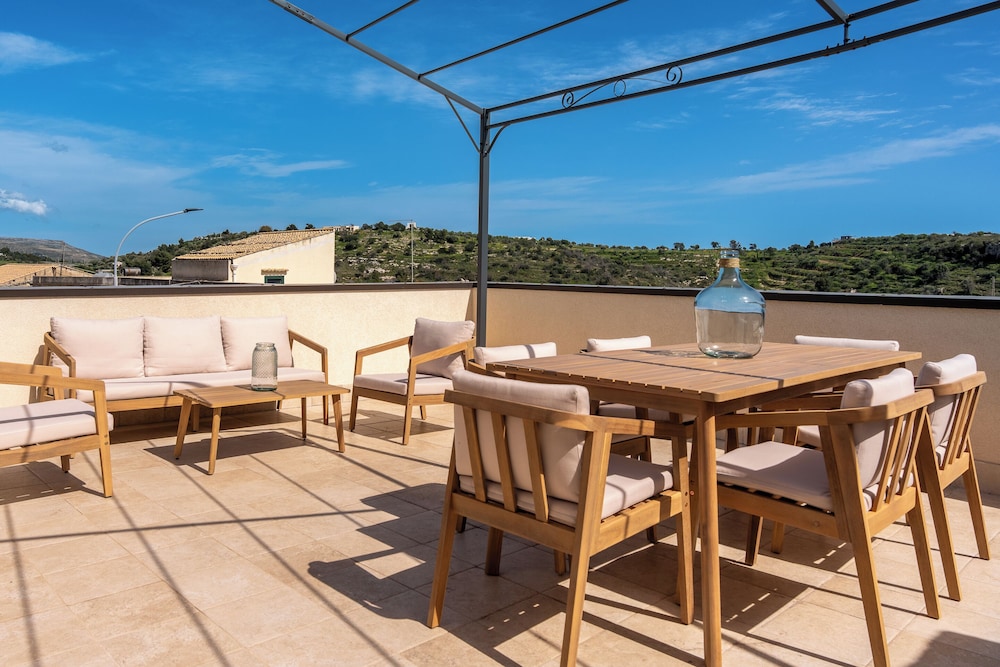 Casa Verga Con Terrazza By Wonderful Italy - Noto