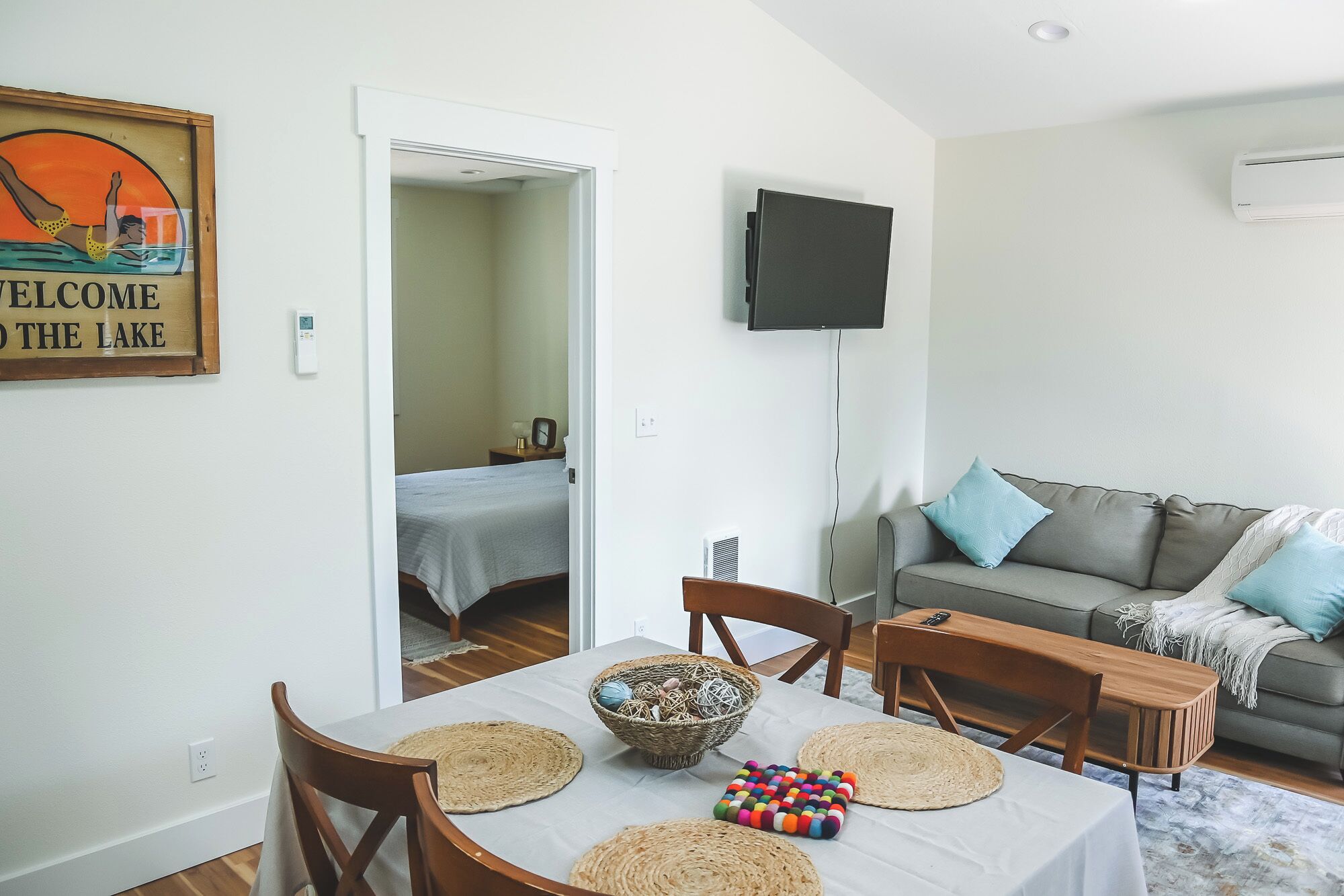 Clean And Modern 1-bedroom Apartment In Downtown Coeur D'alene - Coeur d'Alene, ID