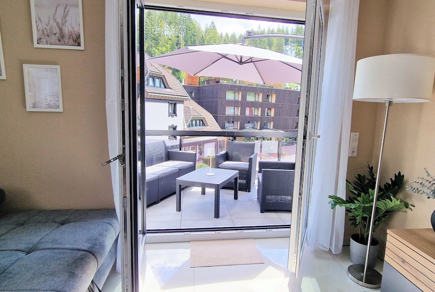 Blue Sky Flat Apartment For Up To 6 People, 73m², South-facing Balcony, Black Forest Plus, 2nd Floor - Freudenstadt