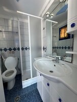 Quartos insonorizados, ferro/tábua de engomar 