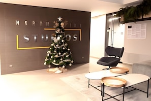 Apartamento Básico | Lobby