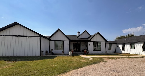 The Rustic Belle - Waxahachie