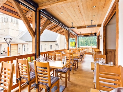 Hotel La Croix Saint Maurice