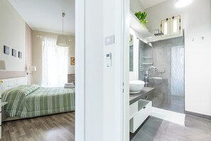 Apartamento (1 Bedroom) | 1 quarto, secretária adequada para computadores portáteis 