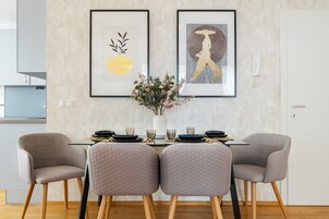 Penthouse 3 Bedroom Apartment with Terrace