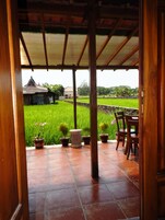 Quarto Superior, 1 quarto, vista para o jardim | Lençóis de algodão egípcio, roupa de alta qualidade 