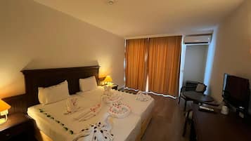 Cortinas/cortinados opacos, quartos insonorizados, Wi-fi