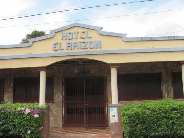 Hotel El Raizon en Managua - Hotels.com
