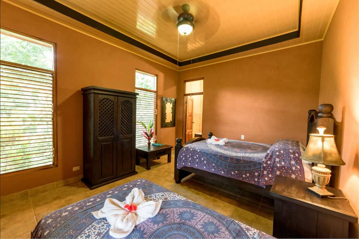 Hacienda Room | Roupa de cama fornecida