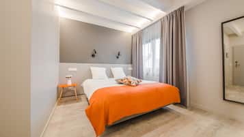 Quarto Duplo ou Twin Standard | Secretária, quartos insonorizados, berços/camas para crianças