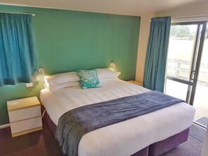 Apartamento, 2 quartos, vista para o parque | Wi-Fi de cortesia, roupa de cama